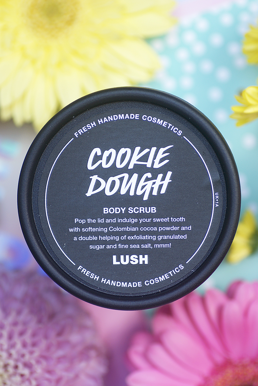 Review Lush Cookie Dough Body Scrub Oh My