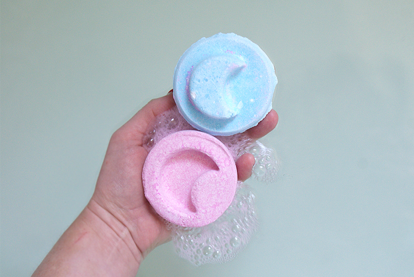Review: Lush Moon Spell Bath Bomb - Oh My Lush.com