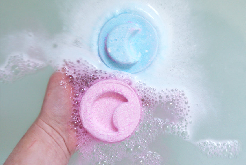 Review: Lush Moon Spell Bath Bomb - Oh My Lush.com