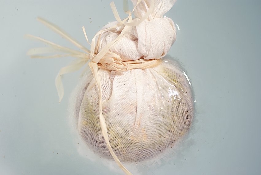 Review: Lush Flower Power Bath Bomb - Oh My Lush.com