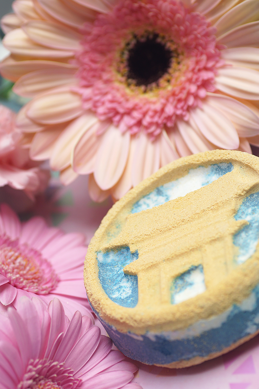 Review: Lush Temple In The Skies Bath Bomb - Oh My Lush.com