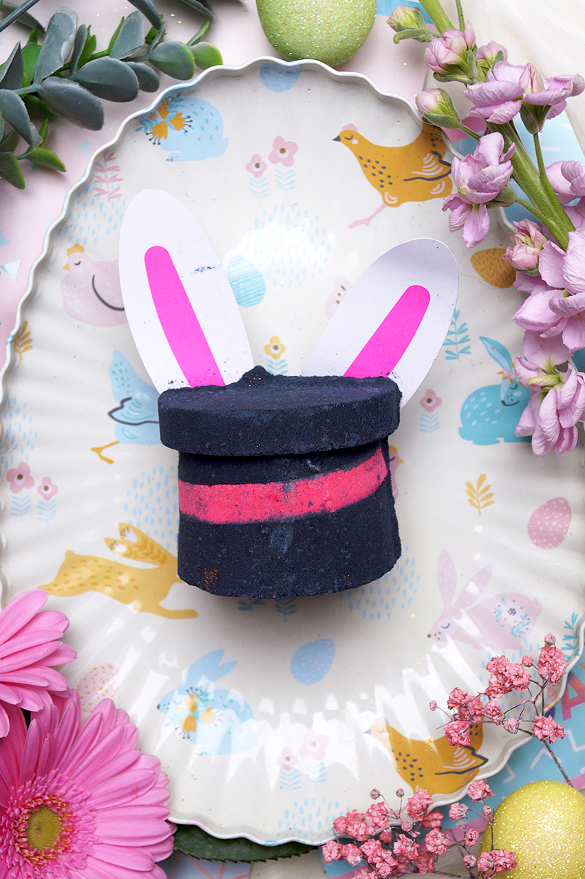Review: Lush Magic Rabbit Bath Bomb - Oh My Lush.com