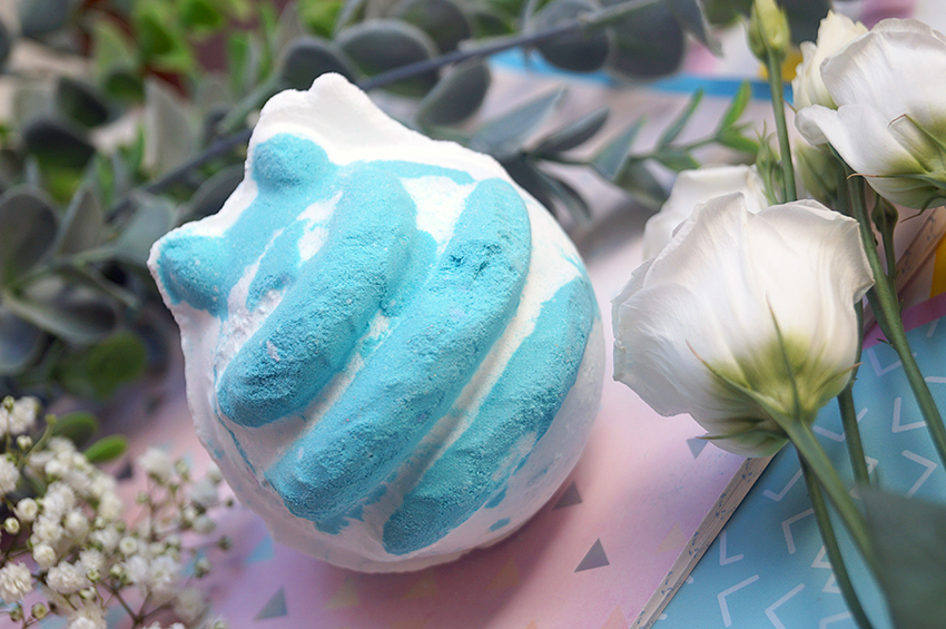 Review: Lush Tengri Bath Bomb - Oh My Lush.com
